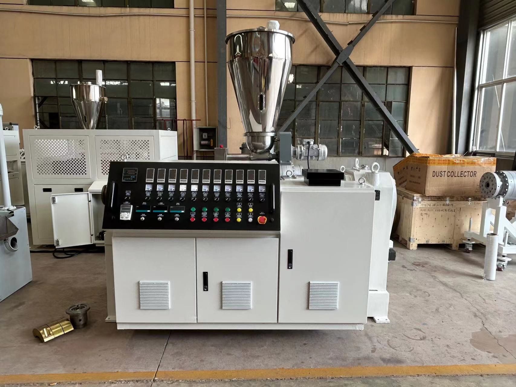 PVC Window Frames Extrusion Line With 22KW Motor Power And Custom ...